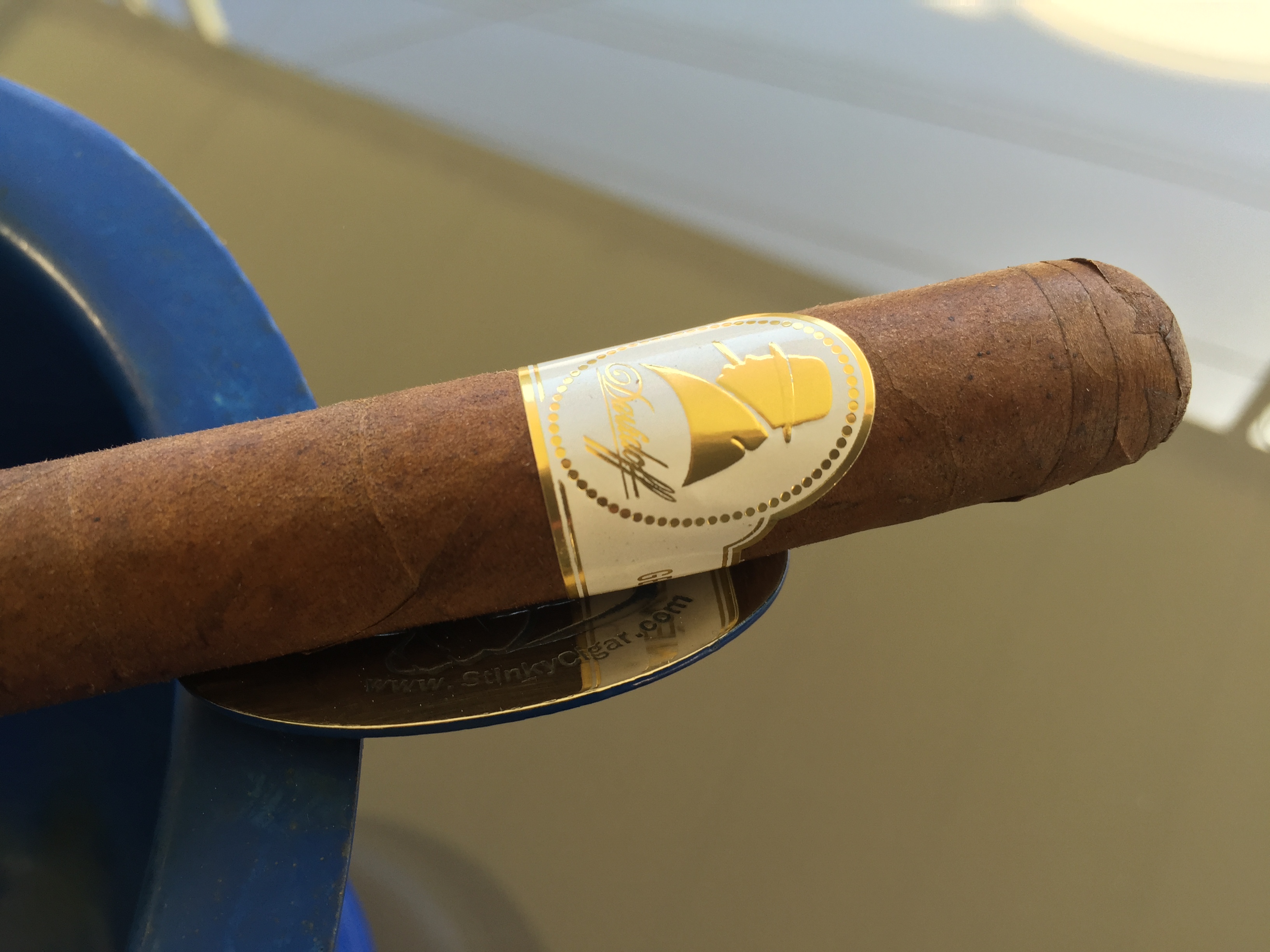 Cigar Review: Winston Churchill - Leaf Enthusiast | Reviews for Cigar ...